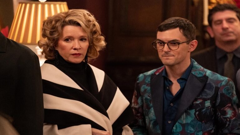 Only Murders in the Building Episode 3 “Grab Your Hankies”: The ...