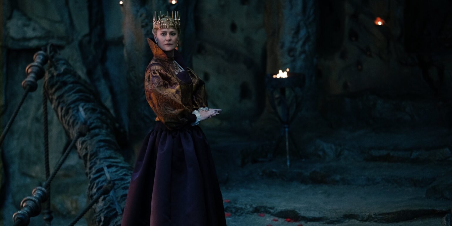Millie Bobby Brown Mesmerizes in Netflix's Eerie Fantasy Thriller 'Damsel'